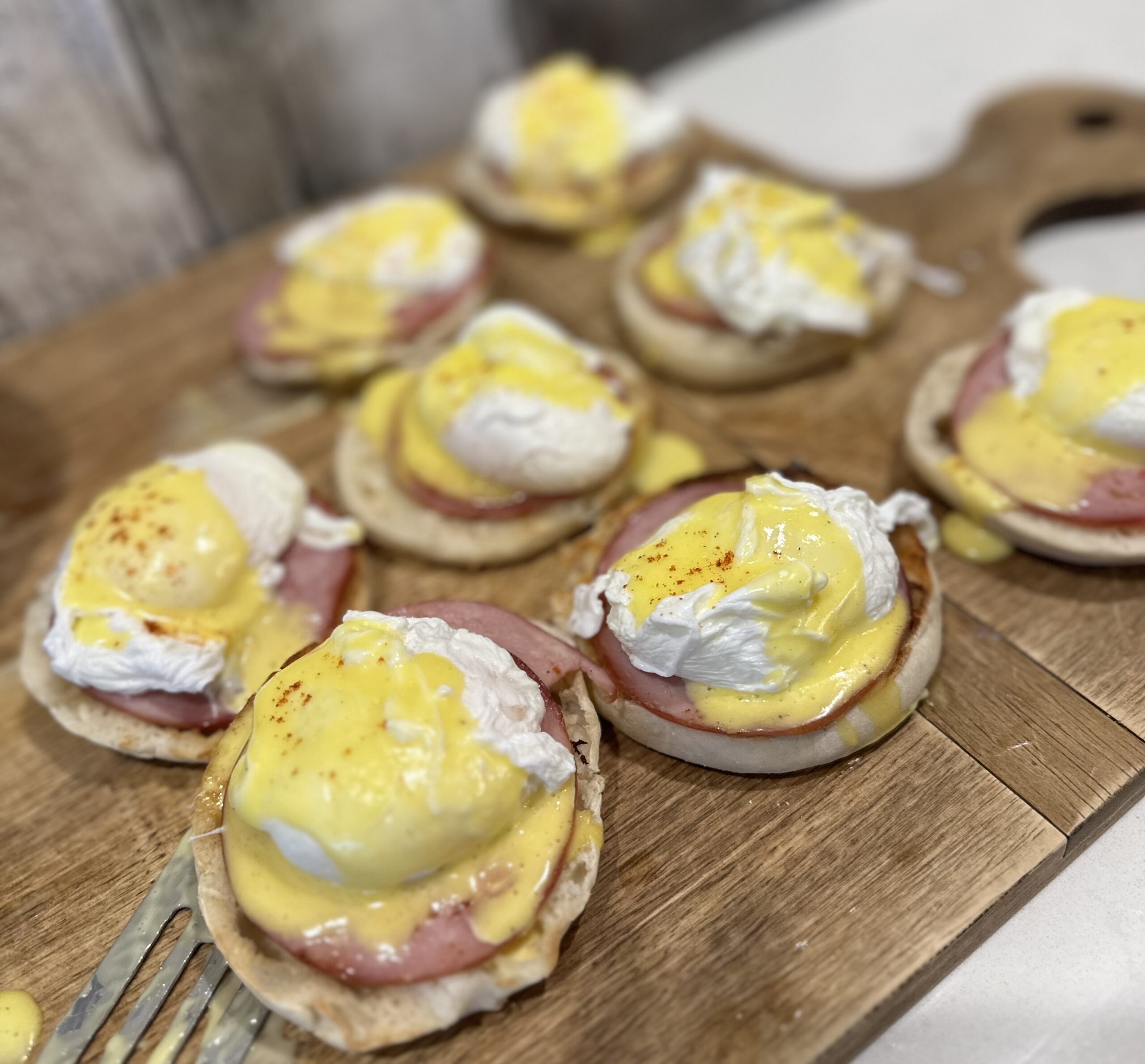 Eggs Benedict | The Rogue Chef